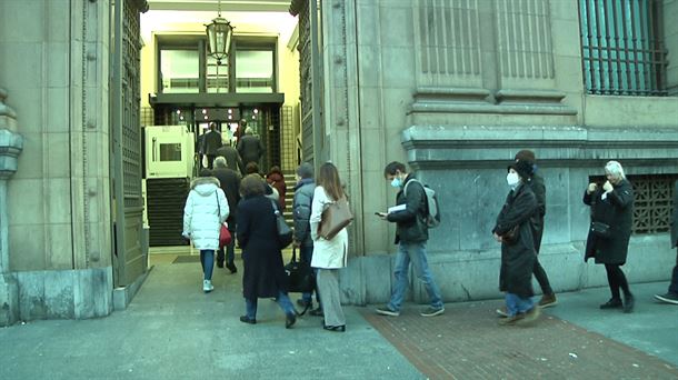El Tesoro Público espera colocar este martes hasta 2500 millones en